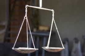 WEIGHING THE EVIDENCE - HammondTownsend, PLC